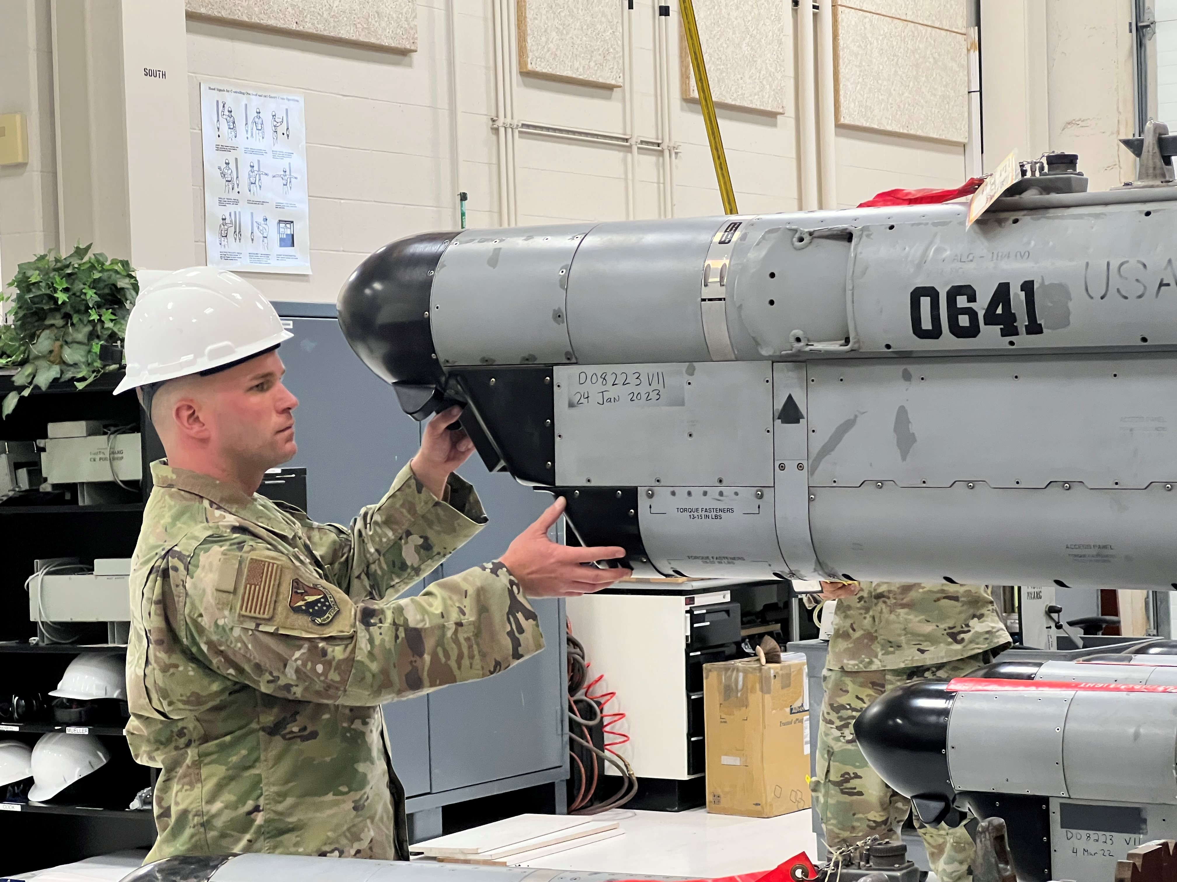 POD experts analyze electronic warfare attack pods and automated ...