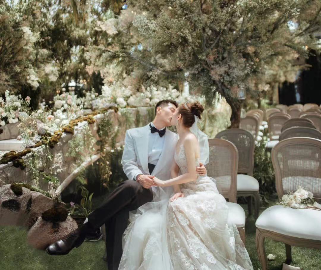 Yuan Hong expressed his admiration for Dou Xiao. The whole wedding was ...