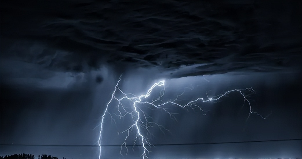 Wang Shouye, deputy commander of the navy, resigned, raised 5 female soldiers privately ...