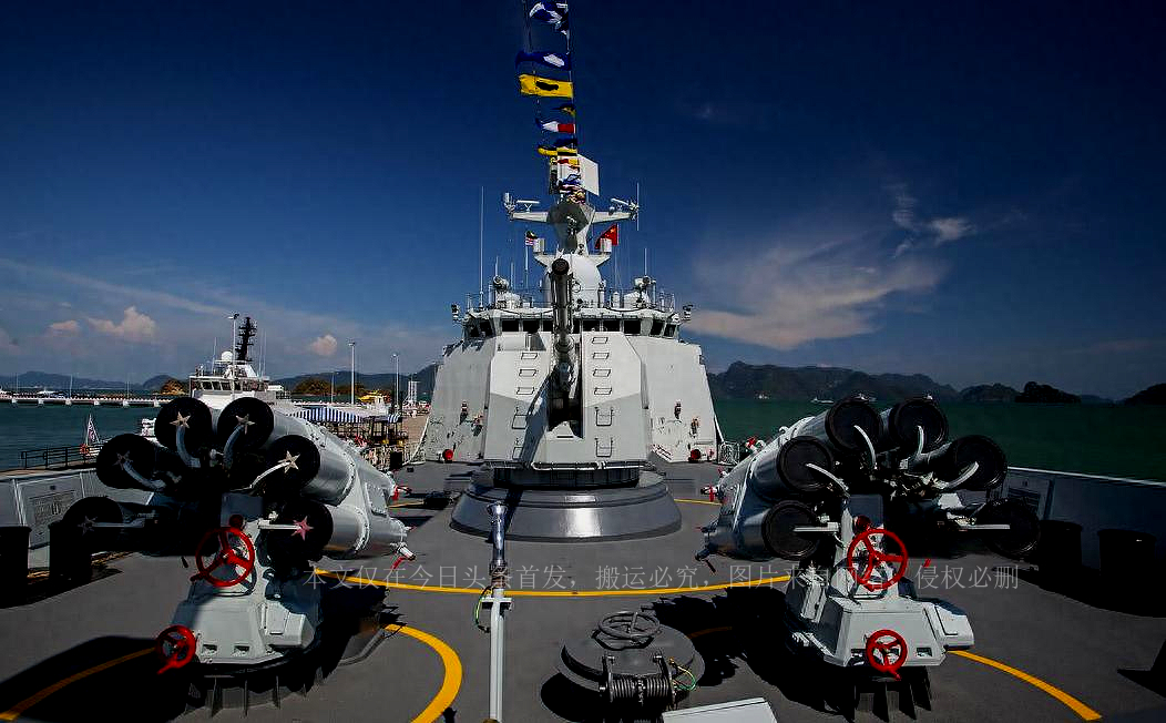 How big is the Type 056 frigate? Only when it is in the same frame as 054A can we understand why ...