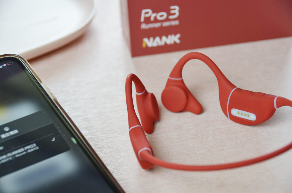 The new pinnacle of bone conduction sports headphones?South Carolina Runner Pro3 Sunset Red ...