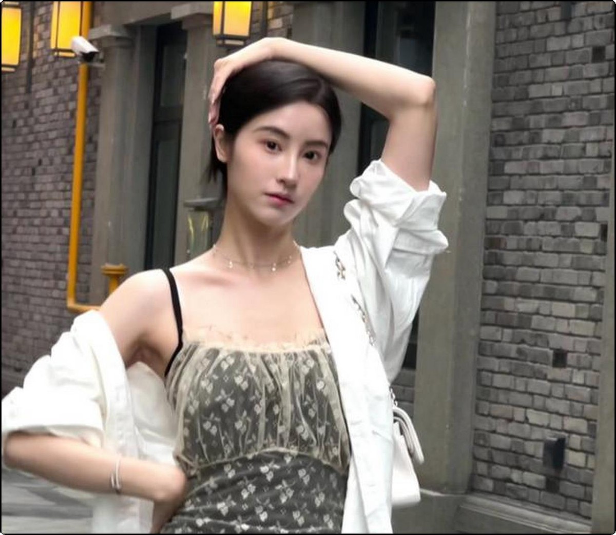 31-year-old Qin Junjie's relationship exposure! Went back to the hotel with Mao Xiaohui and ...