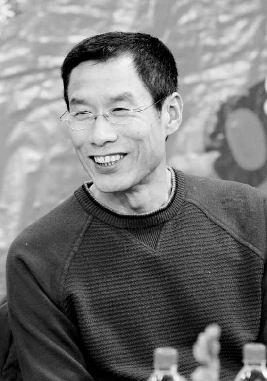 This time, the 65-year-old Liu Peiqi made the world look at her with ...