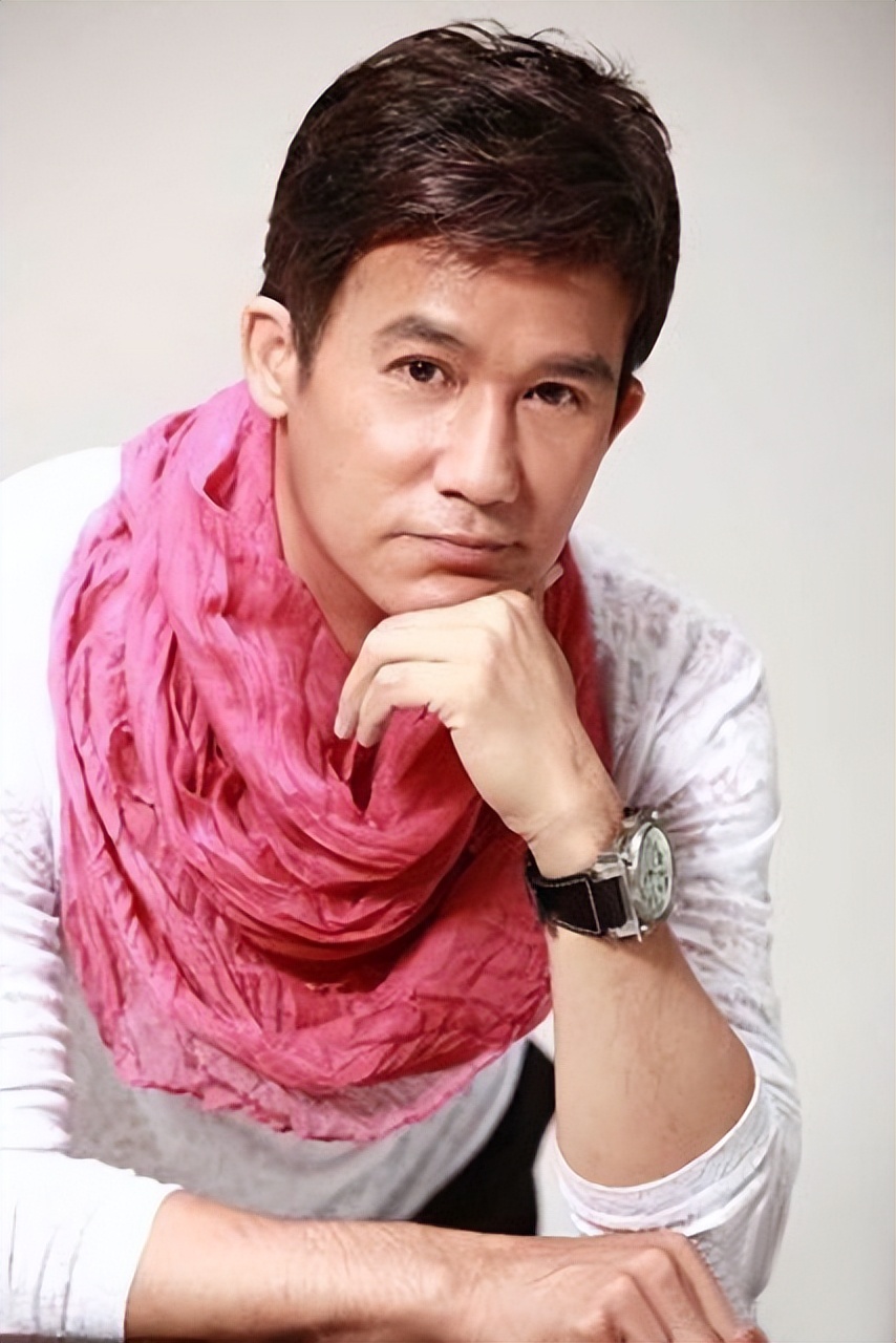 Li Zixiong marries a Beijing girl: become a father at the age of 59 ...