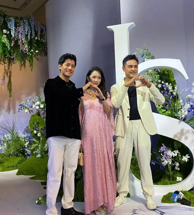Jam Hsiao held a wedding, with Xiang Huaqiang, Xiang Tai, Jia Jingwen ...