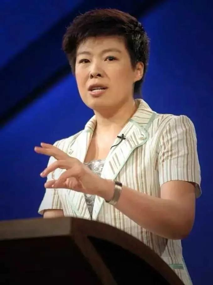 The disappearance history of "The Analects of Confucius" Yu Dan is far worse than you think - iNEWS