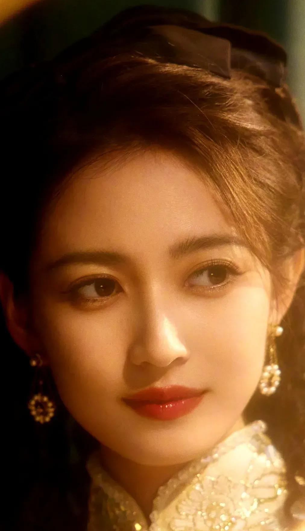 [Chen Yuqi Wallpaper] Invite Xinghe to be a guest in your dream - iNEWS