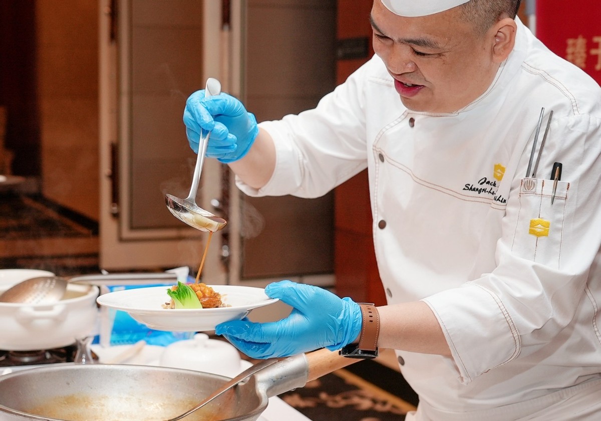 Guilin Shangri-La's Shang Palace Chinese Restaurant offers new ...