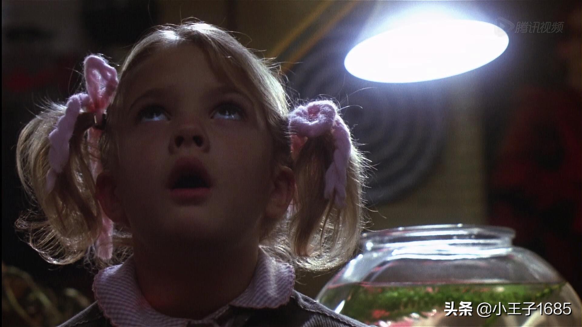 "Movie" ET Alien: A Warm and Beautiful Science Fiction Fairy Tale - iNEWS