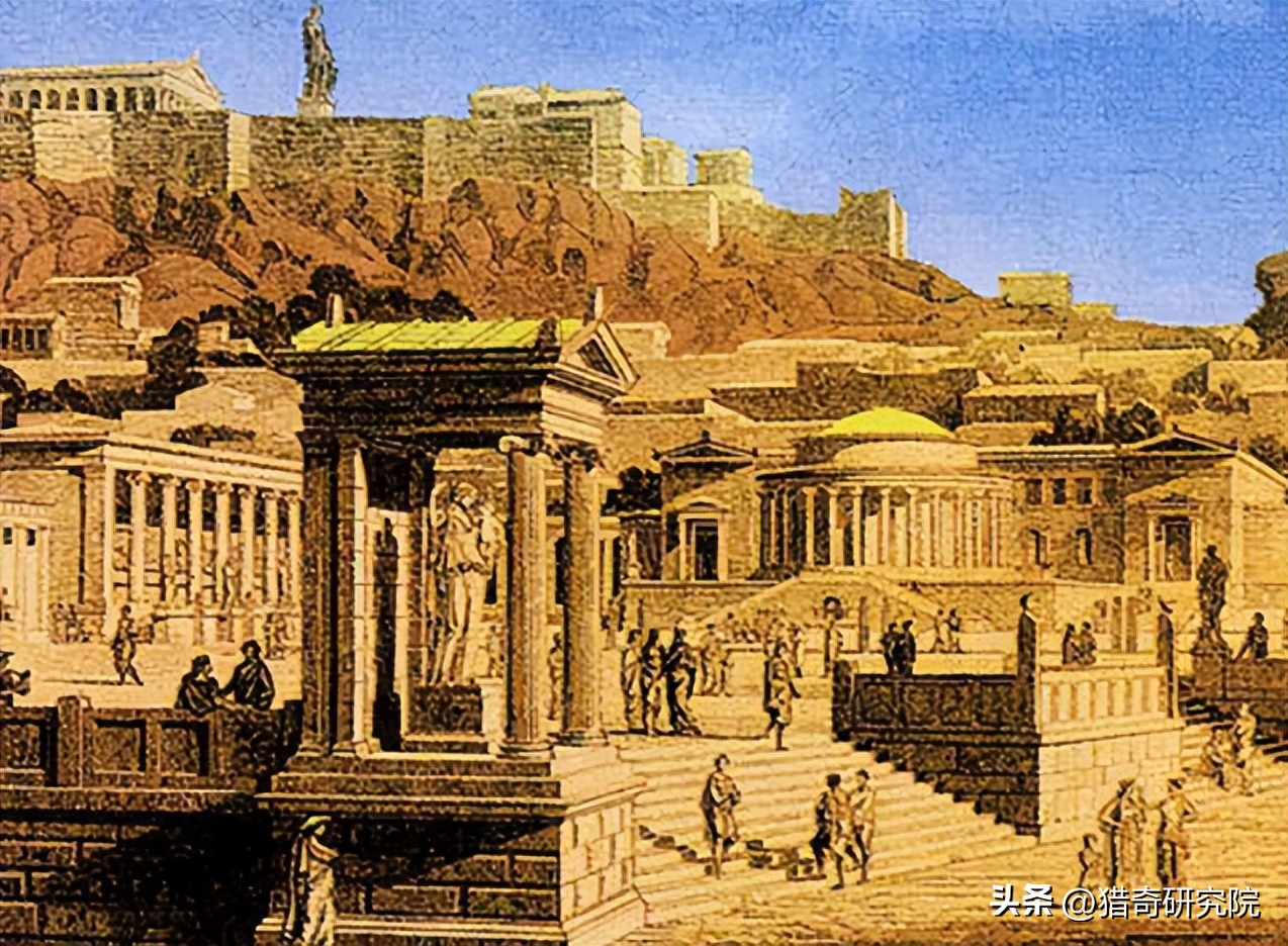 In 323 BC, what impact did the cultural integration of the Hellenistic ...