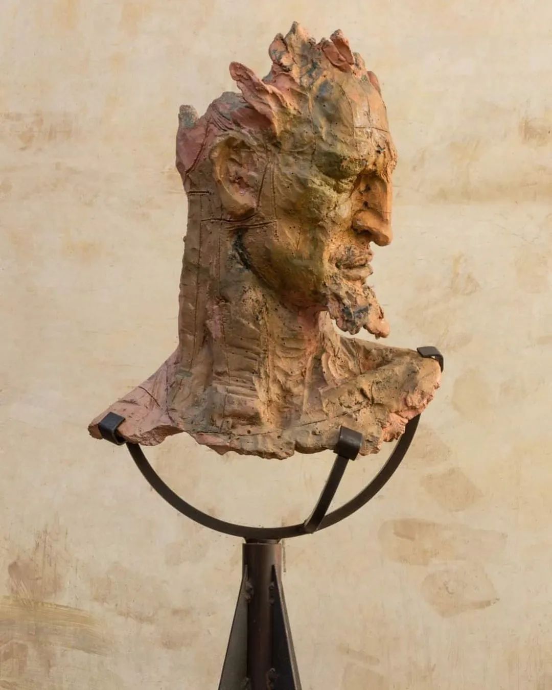Javier Marin is so expressive!Spectacular and mysterious sculpture - iNEWS