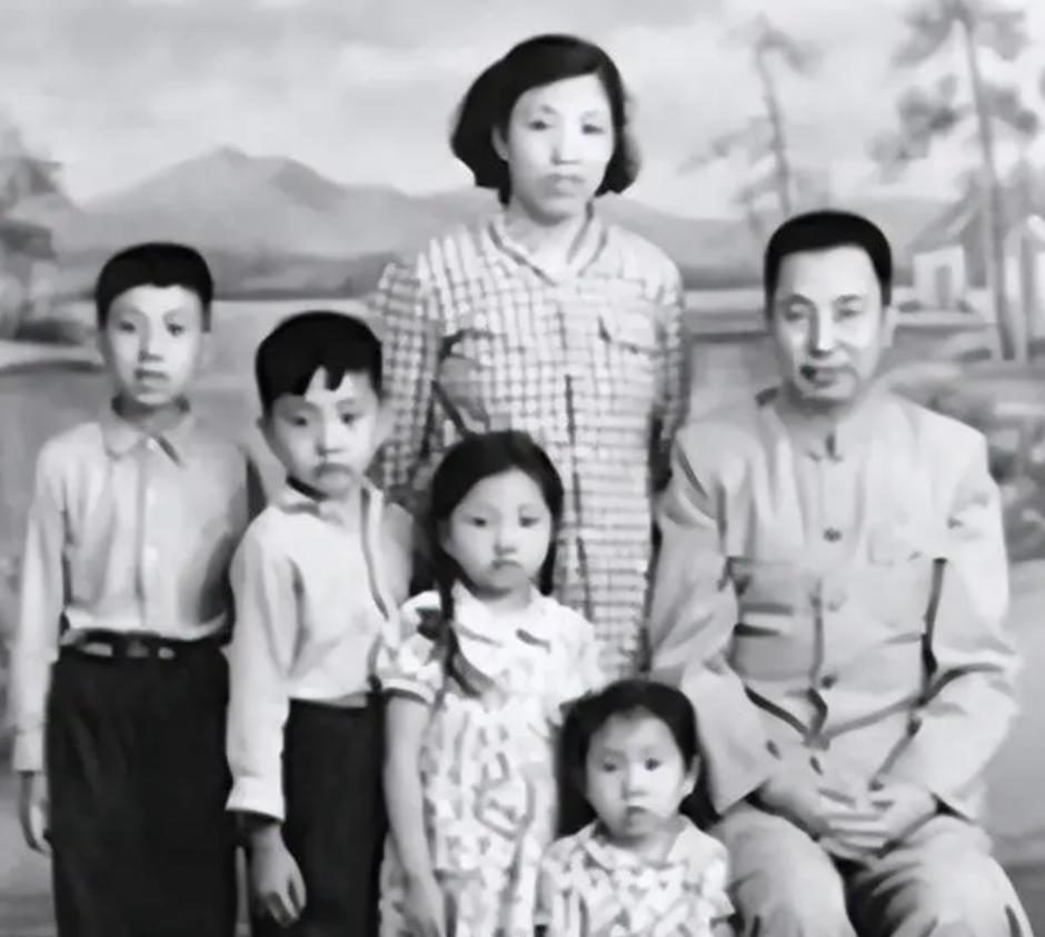 The First Lady of China, who lived a simple and unpretentious life ...