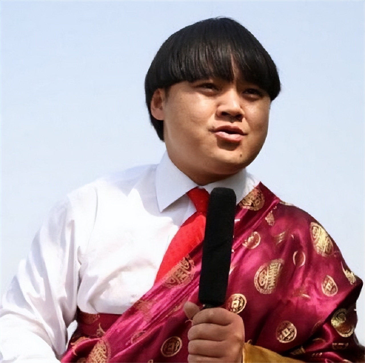 What happened in the drinking party the night Lausanne left? Why let ...