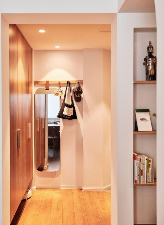 The 102-square-meter home of the mother and daughter in Shanghai, the ...