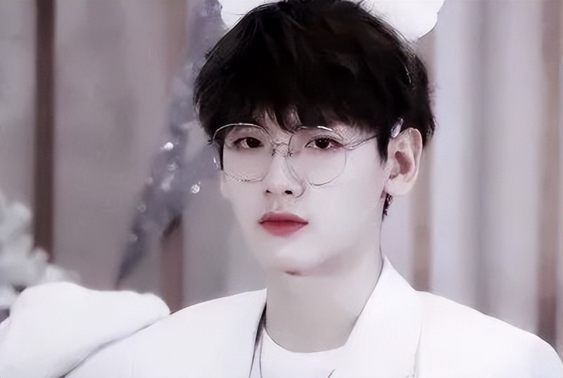 Little Gossip, Lin Yanjun, Times Youth League, Zhai Xiaowen, Li Qin - iNEWS