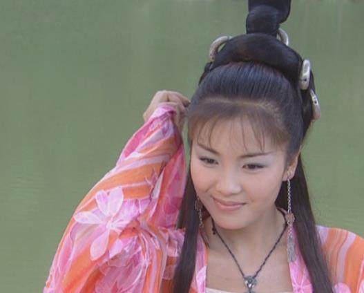 The 7 editions of "Bai Suzhen" have their own merits, but only Figure 4 ...