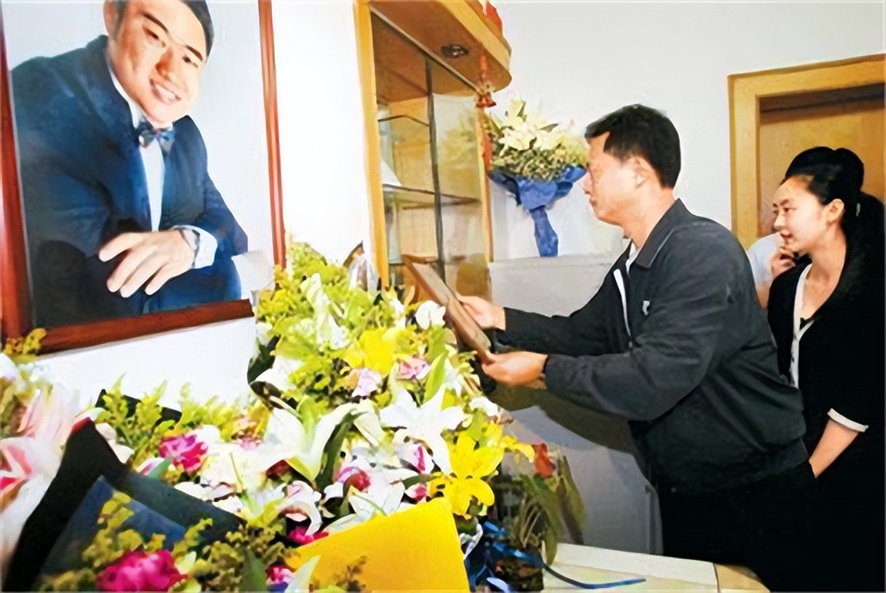 Cong Fei and Xing Dan passed away one after another in six years, and ...