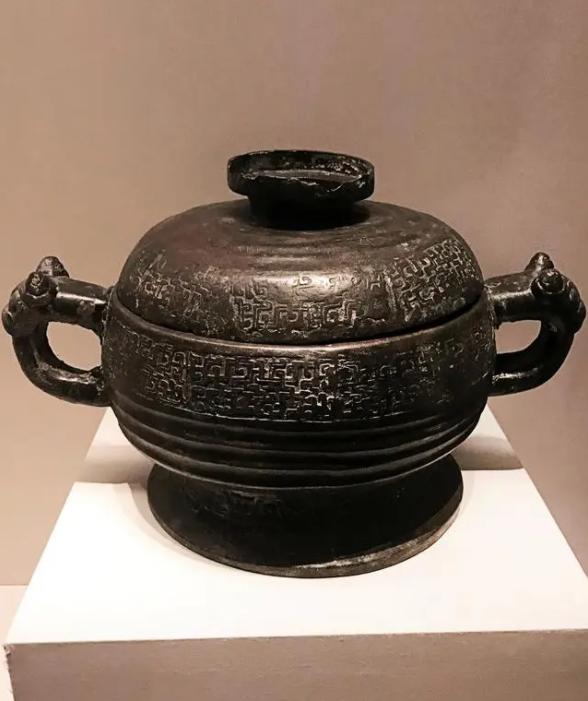 In the state of etiquette, what is etiquette? Mr. Qian Mu, a master of ...