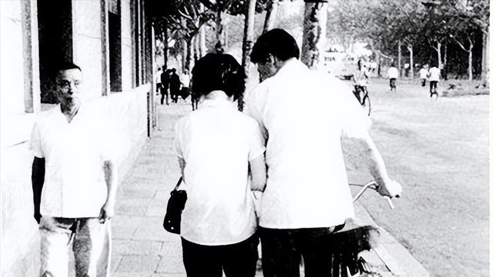 In 1991, Jia Wenre, the number one "devil" in Northeast China, murdered ...