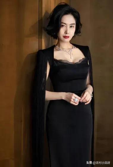 Share pictures - sexy goddess Athena Chu, stunning photo shoot! - iMedia