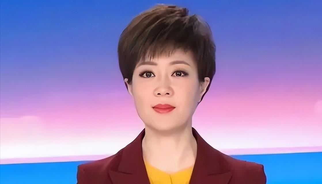 CCTV host Wen Jing suddenly lost her front teeth during a live ...