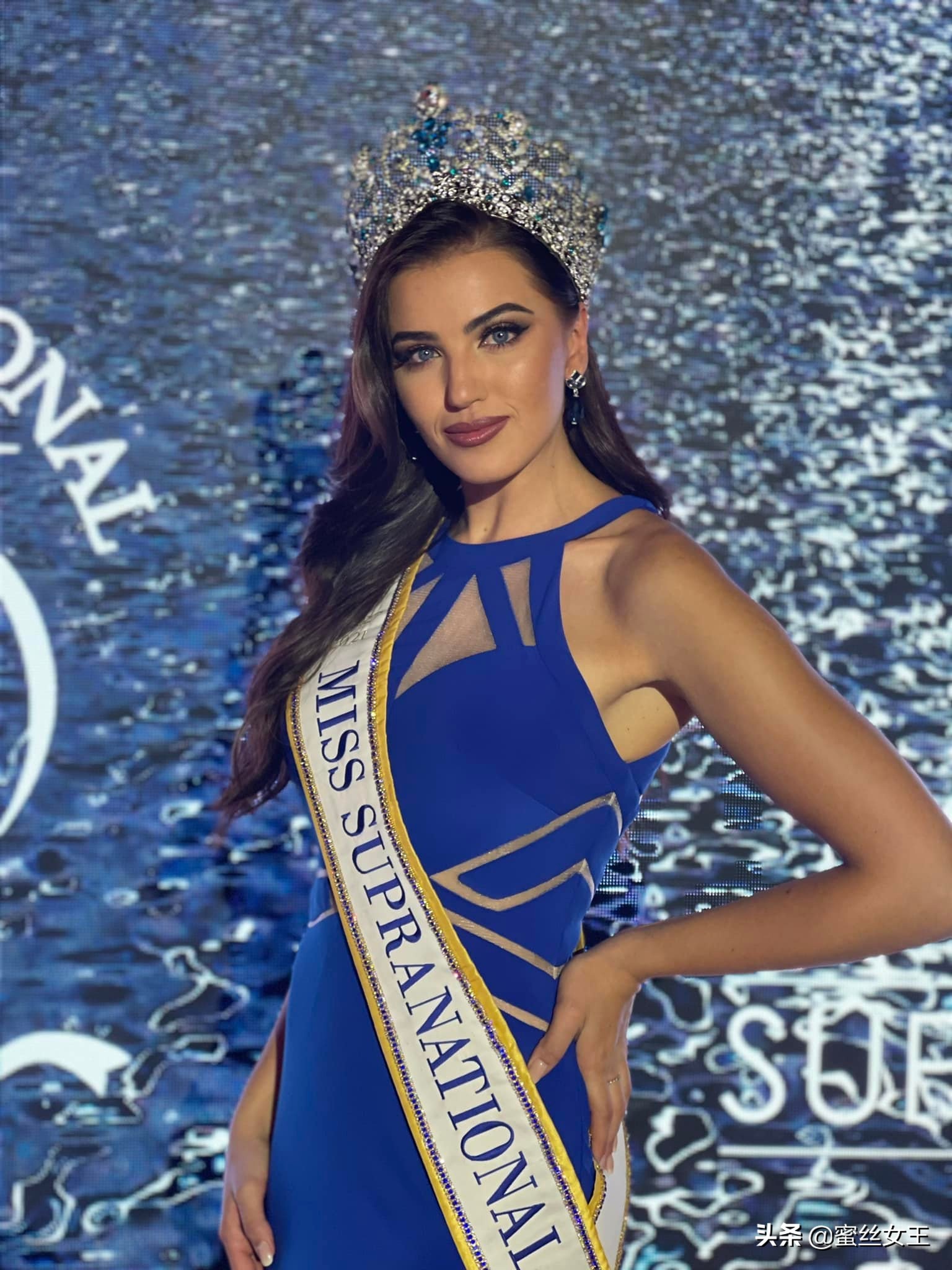 2022 Miss Multinational Singapore Shen Jiayi: Queen's temperament is ...