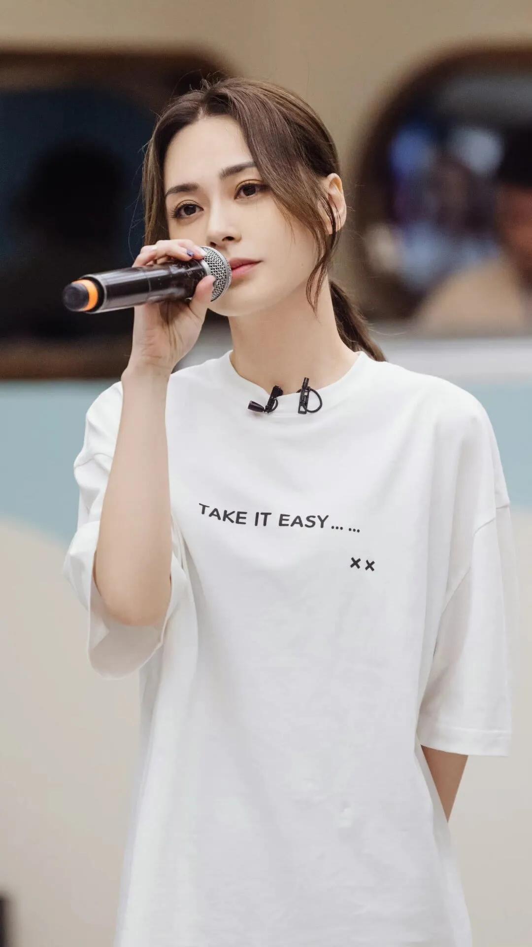 A Jiao's beautiful photos - iNEWS