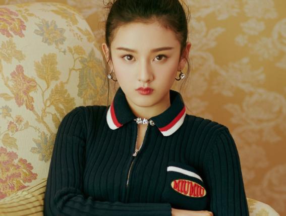 Wang Junkai is on TV again!No matter how you look at the heroine - iNEWS