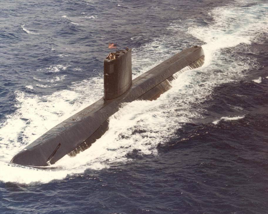 The Japanese 280 billion aircraft carrier "Shinano" was sunk by a U.S ...