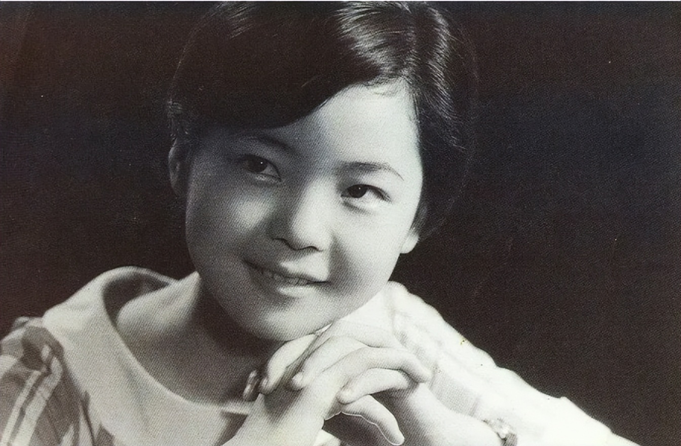 The 4 stars who died young were still chatting and laughing in the ...