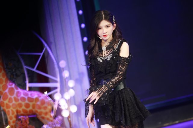 SNH48 Lin Siyi joined the group for eight years in graduation ...