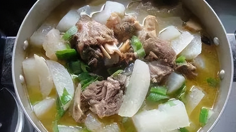 When white radish is cooked with this thing, the qi and blood are full ...