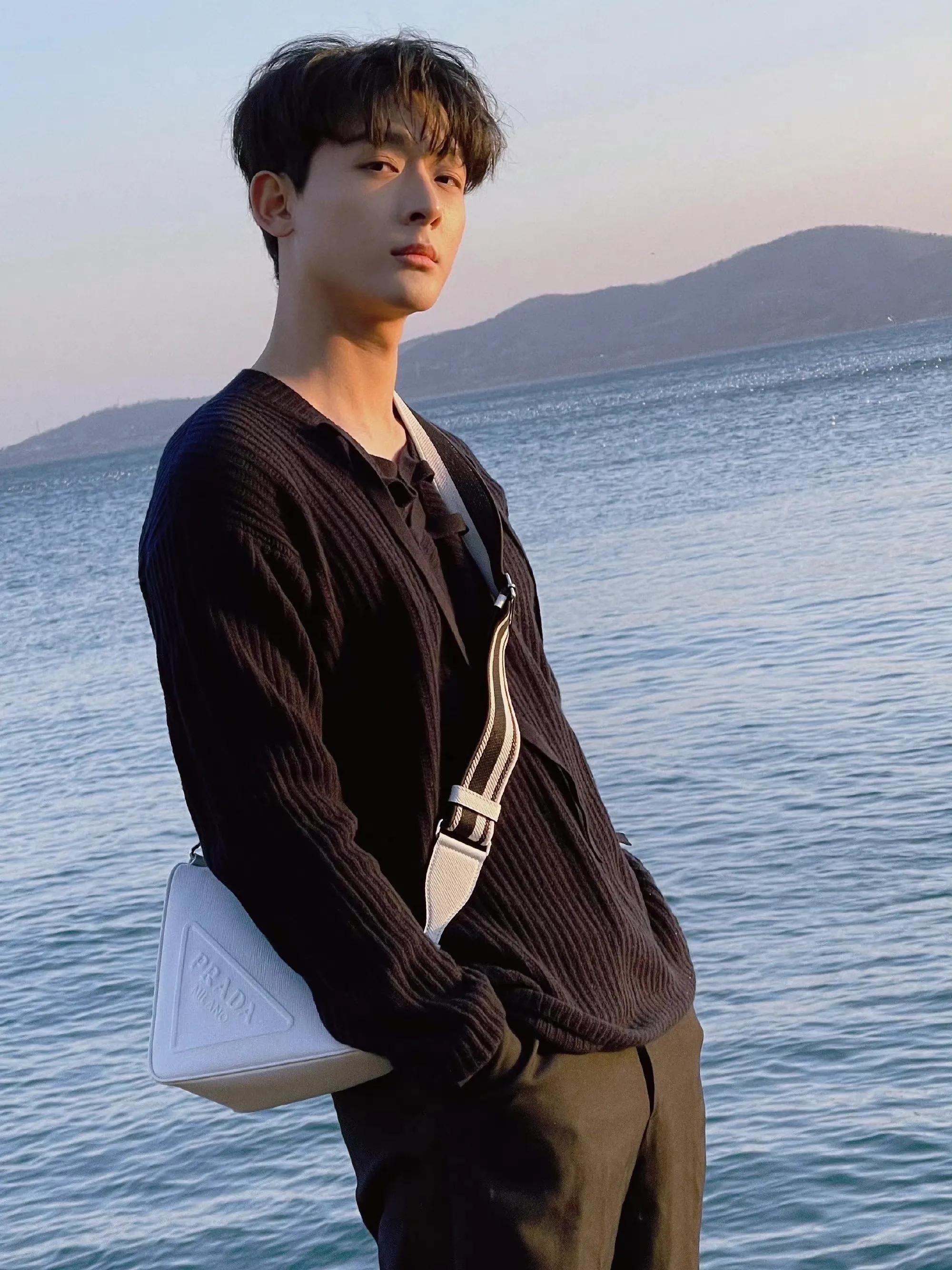 Yang Zi is very lucky!The three actors in the new drama "Sauvignon ...