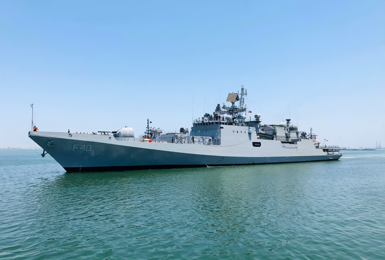 Pakistan iron 054A/P frigate re-entered the column, how strong is China-Pakistan joint ...