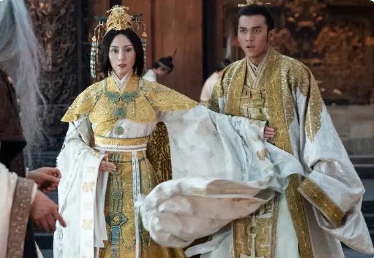 Naran became famous because of her conferred godship, and the behind ...