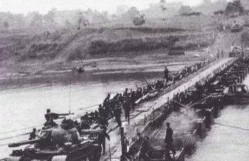 In the battle of Lang Son, Xu Shiyou seized something that caused Wu ...