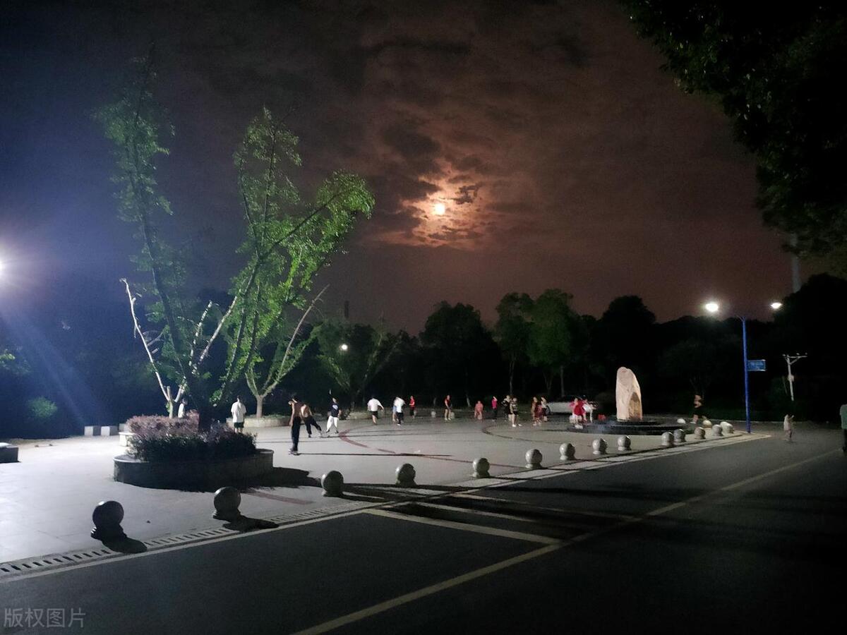 Jay Chou: The new darling of China's entertainment industry, his rise has triggered heated ...