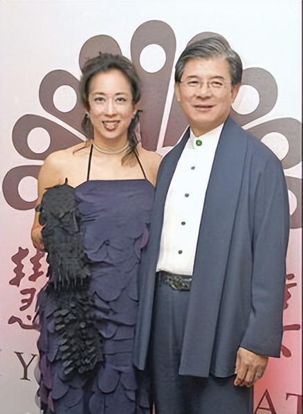 Zhu Lingling: Married again to a wealthy family, the eldest son married ...