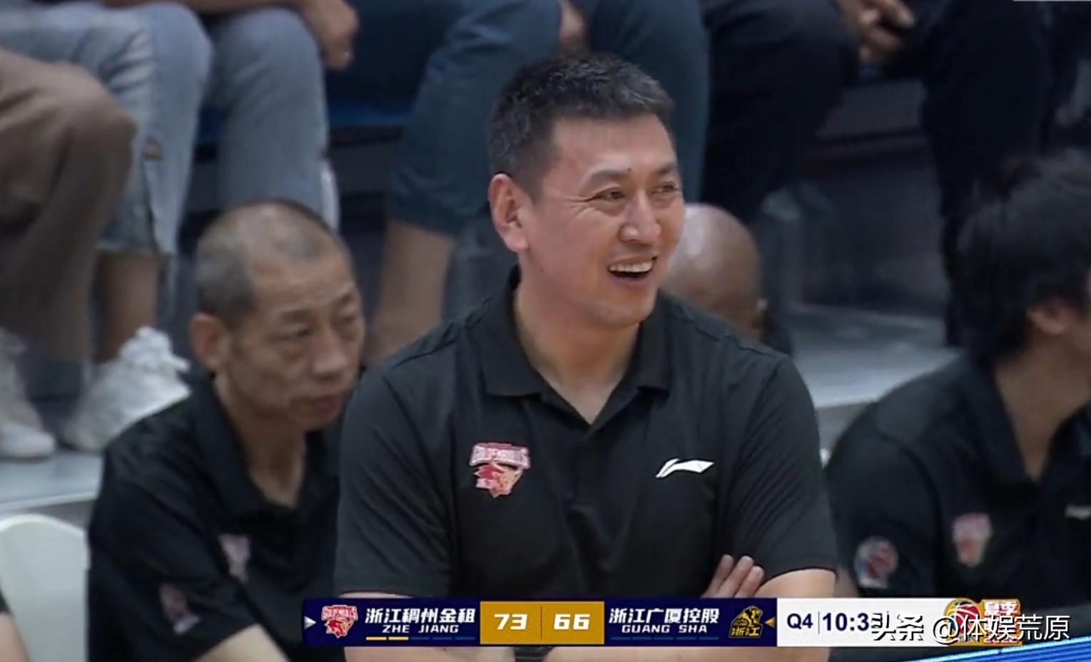 Sun Minghui's double made 13 assists, the newcomer made 16+5 mistakes, Wang made 9 assists, and ...