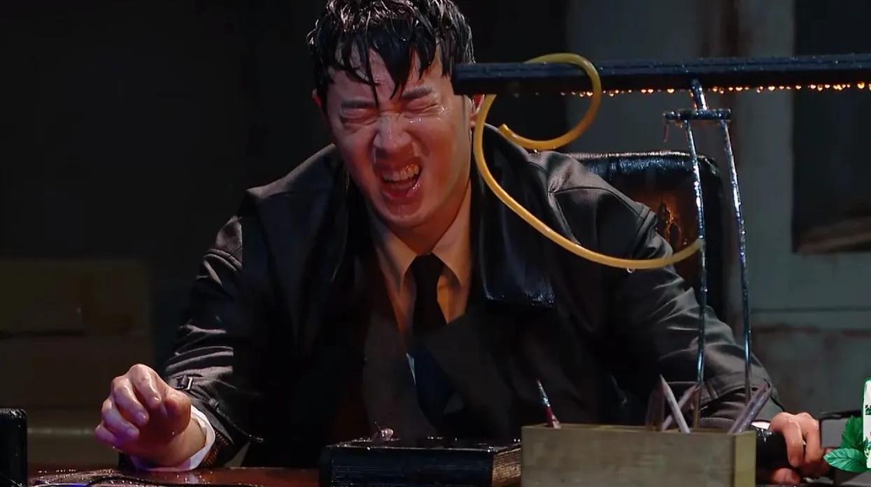 Overcoming thorns and delaying the pursuit of dramas: Five public ...