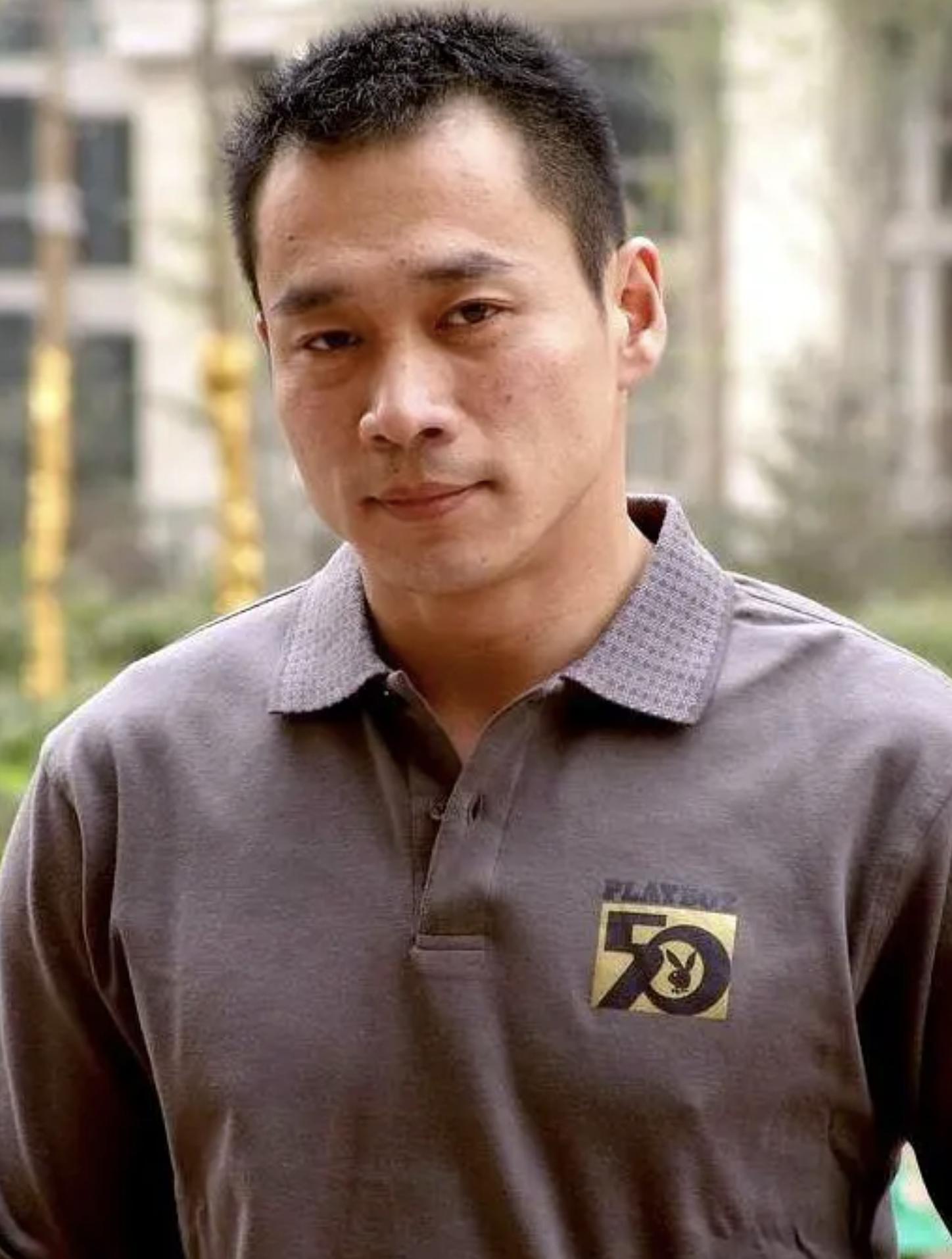 Good man Ding Haifeng: After becoming famous, he will live up to his wife Tang Ge and accompany ...