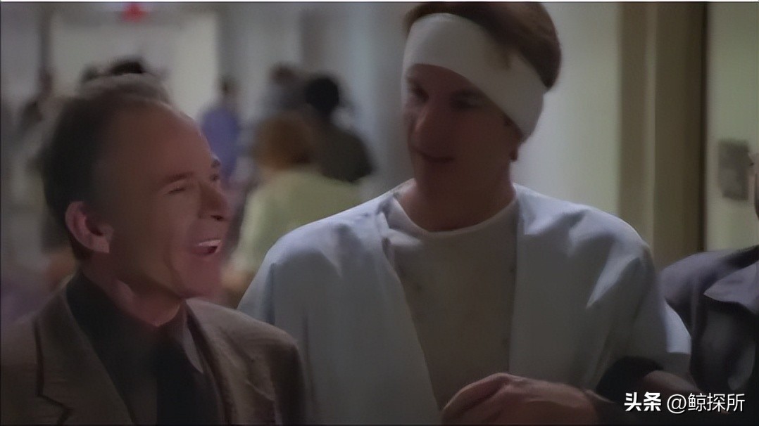 How 'A Bouquet for Algernon' Shows Its Main Character's Emotions ...