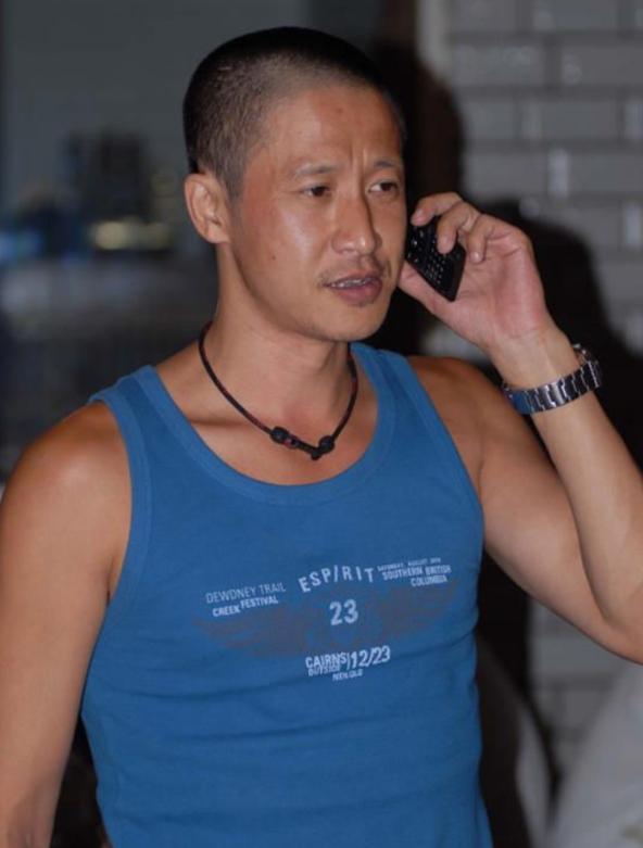 Zhang Guoqiang: Abandoned by his wife because of poverty in his first ...