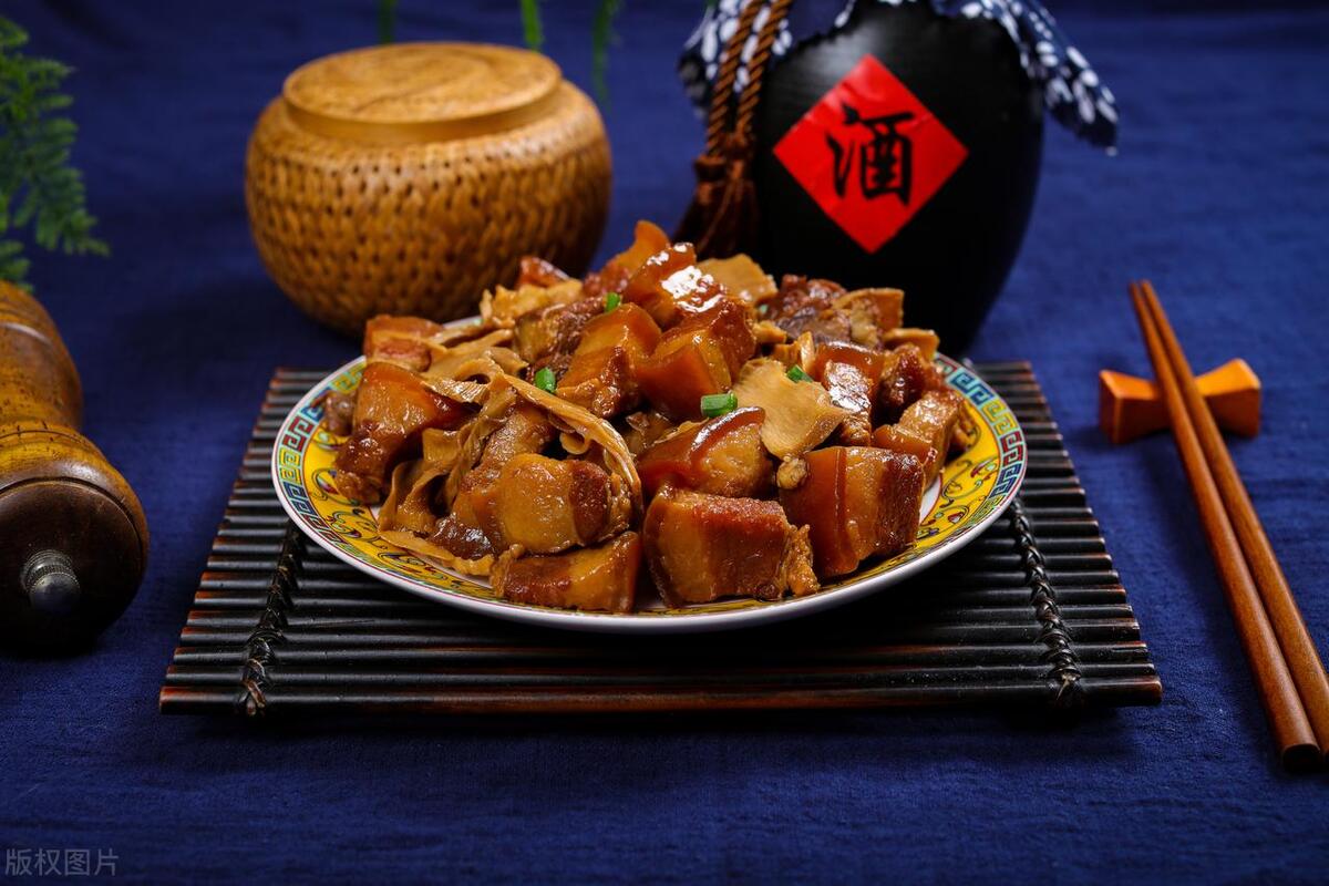 The charm of stir-fried meat with winter bamboo shoots, a refreshing ...