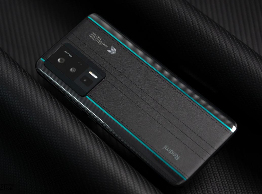 With a budget of around 3000, several mobile phones with "crazy" stack ...