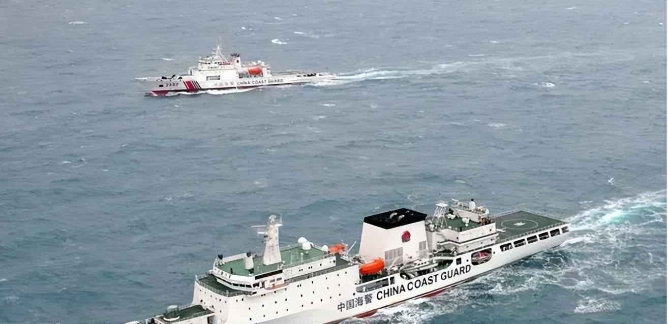 Bold and reckless, a large number of Japanese marine protection ships ...