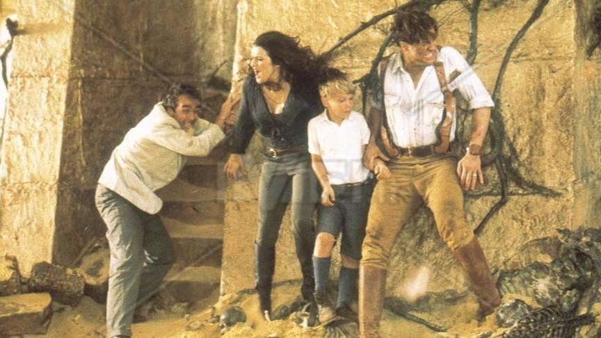 Movie "The Mummy Returns": Continuing the story line of the first film ...