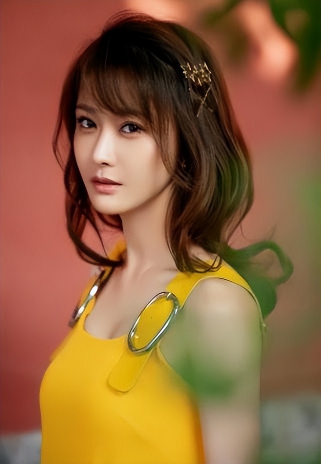 Does anyone remember Chen Bing in "The Voice"? The big melon is exposed - iMedia