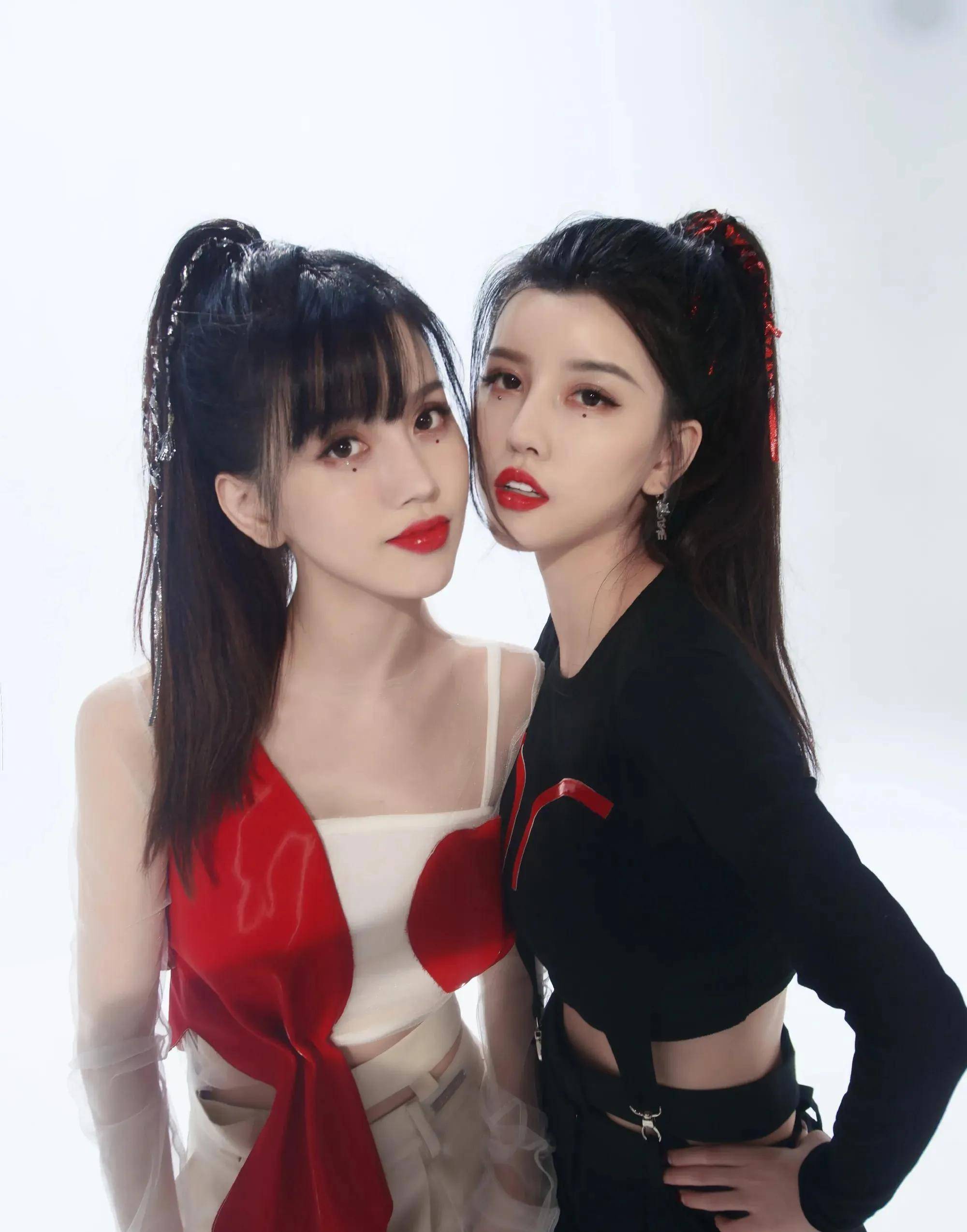 The By2 girl group, whose debut is the pinnacle, has gone from top ...