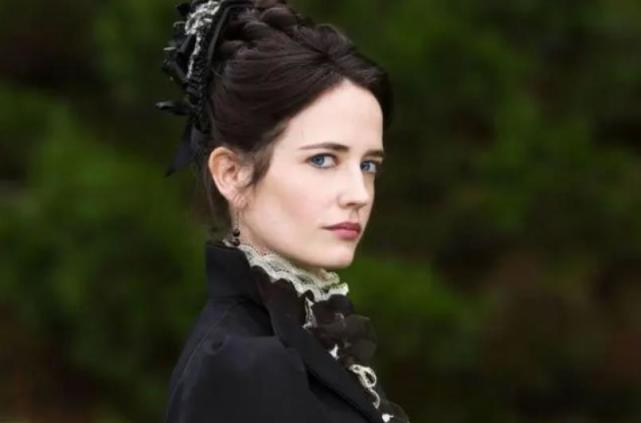 Fascinating 007, plotting against Thanos, hard gang Sparta, femme ...